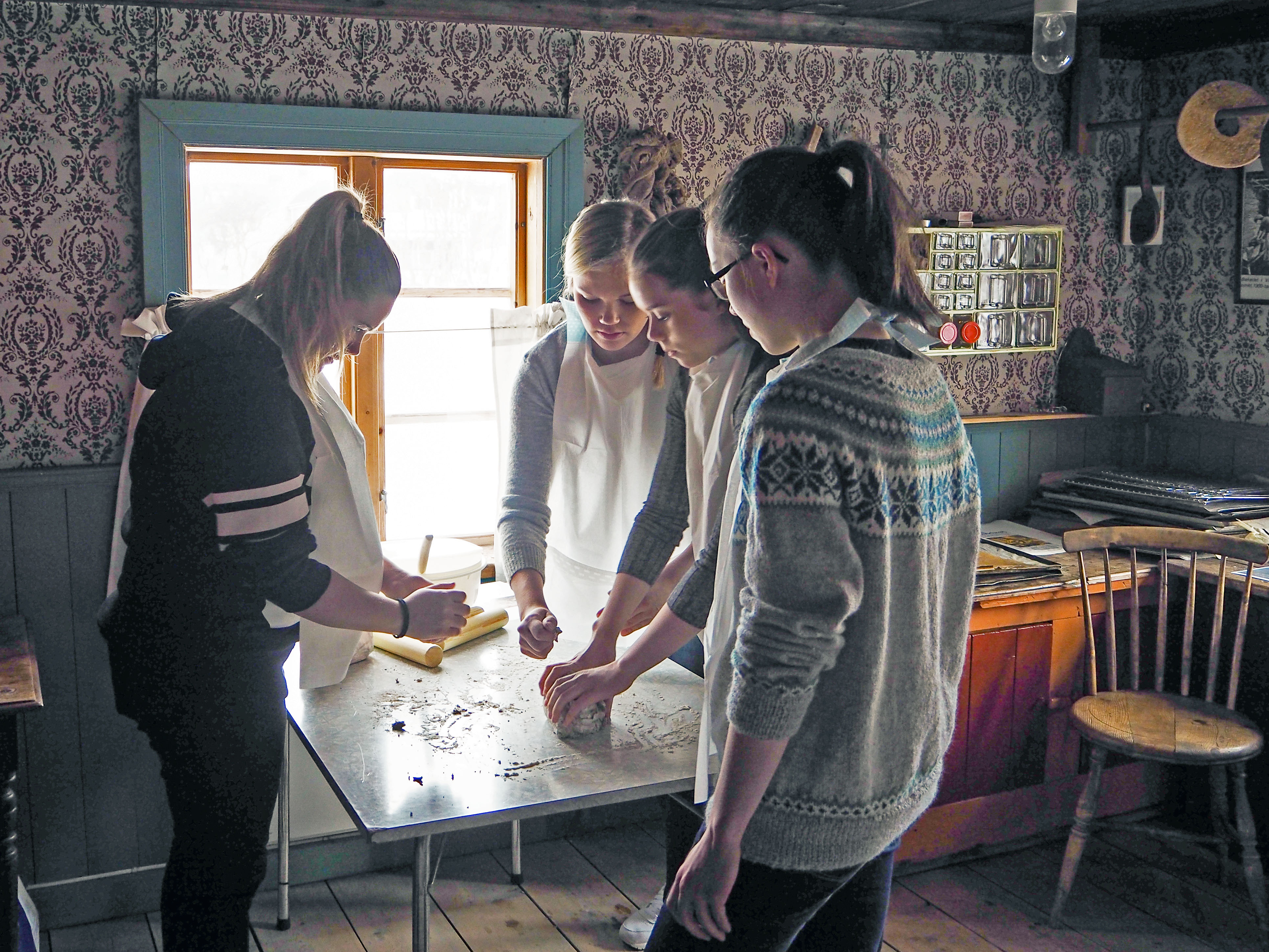 Finskelever testet kvenkultur på Tuomainengården - Ruijan Kaiku