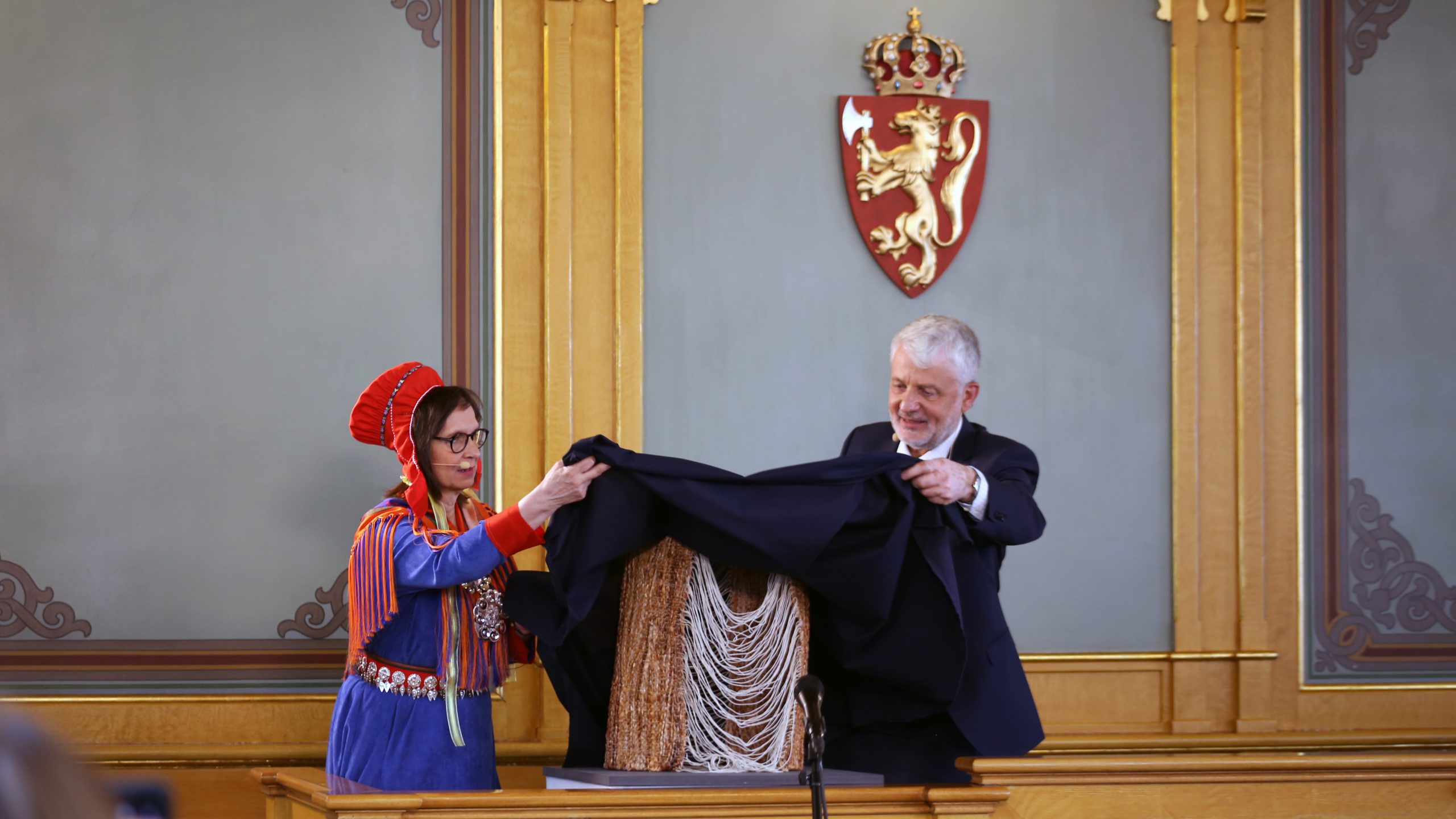 Se bildene fra den historiske dagen på Stortinget - Ruijan Kaiku